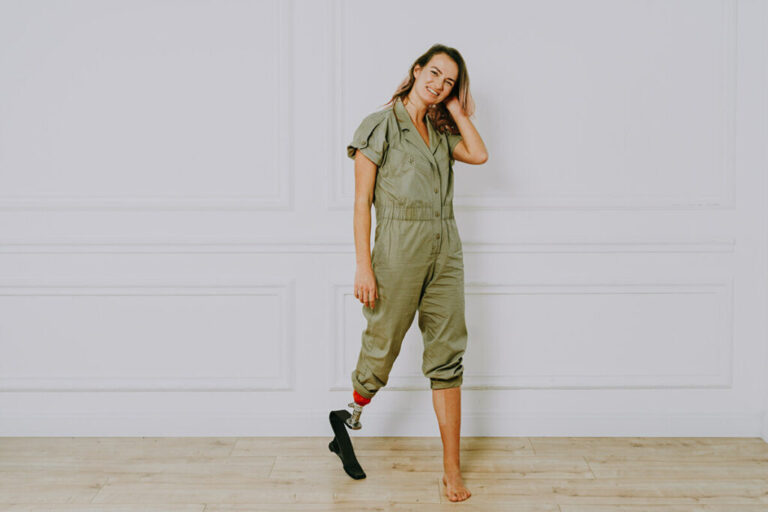 The Best Way to Wear Pants with Prosthesis (2025 Guide)
