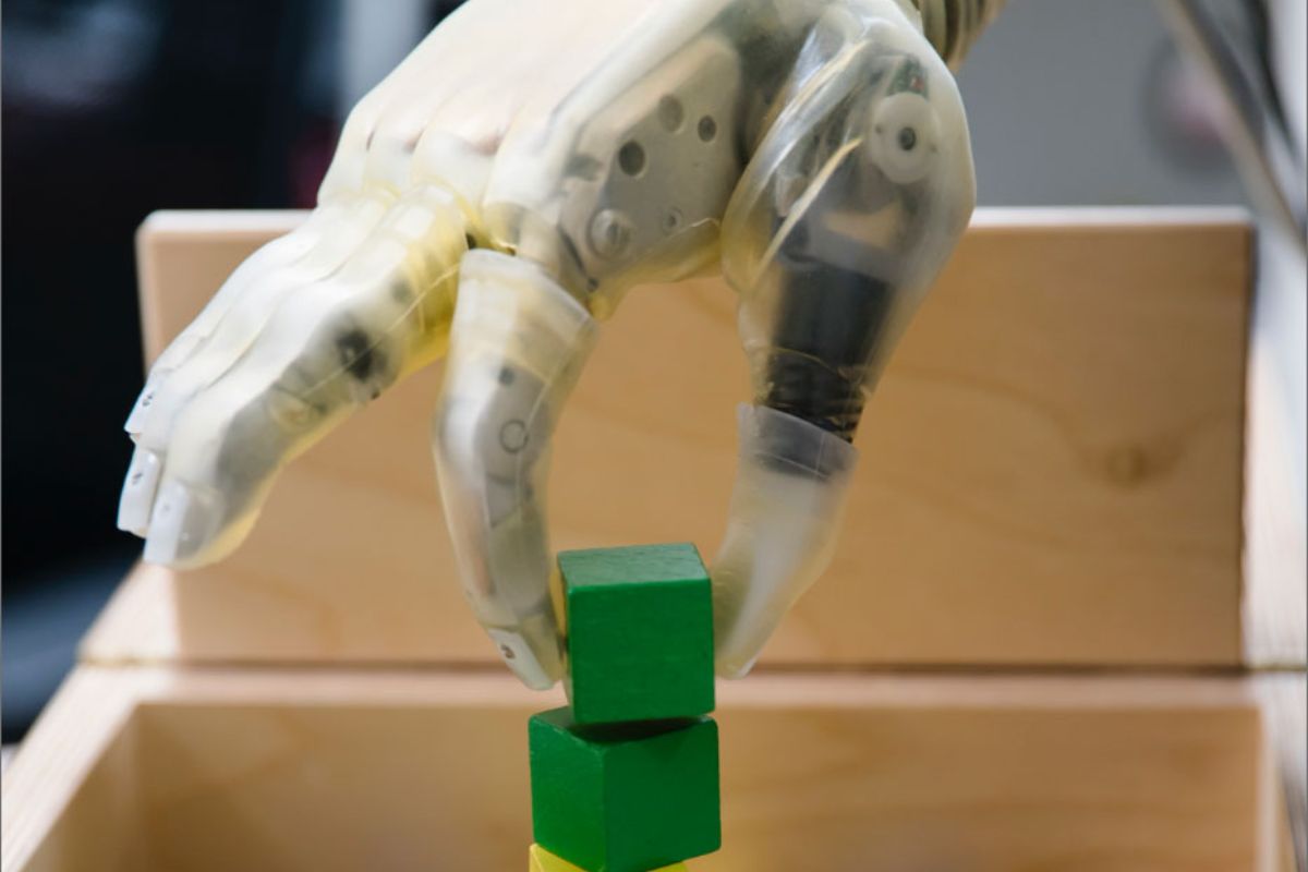 Brain-Controlled Prosthetics: Move Your Limbs With Your Mind - Is Brave